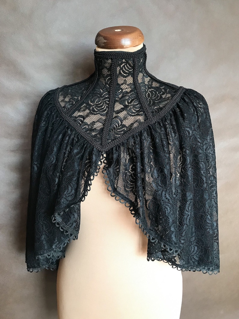 Romantic Cape Elegant Gothic Lace CAPE Jacket Enlorured With - Etsy