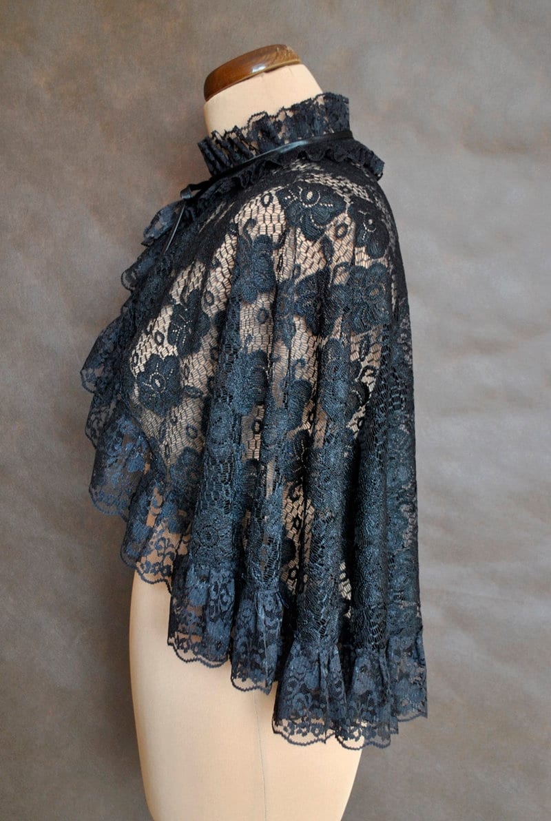 Gothic Victorian Vampire Black LACE CAPE Elegant Burlesque | Etsy