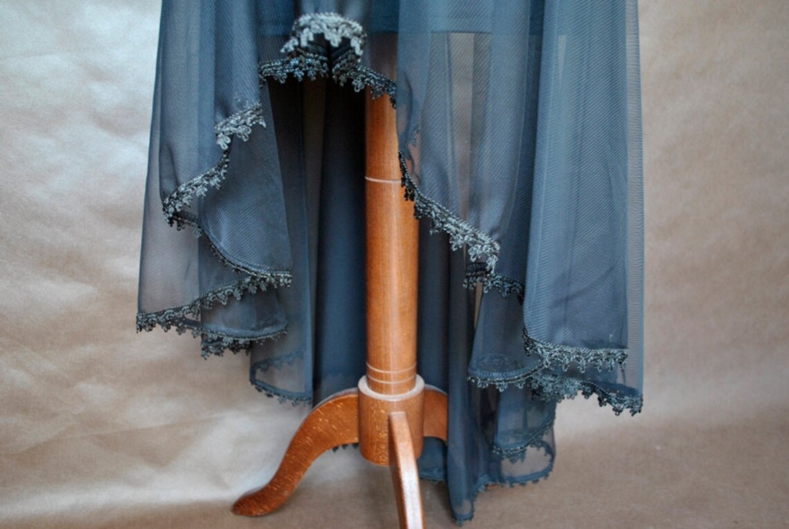 Elegant GOTHIC VAMPIRE Victorian Burlesque Glamour Long Tulle SKIRT ...