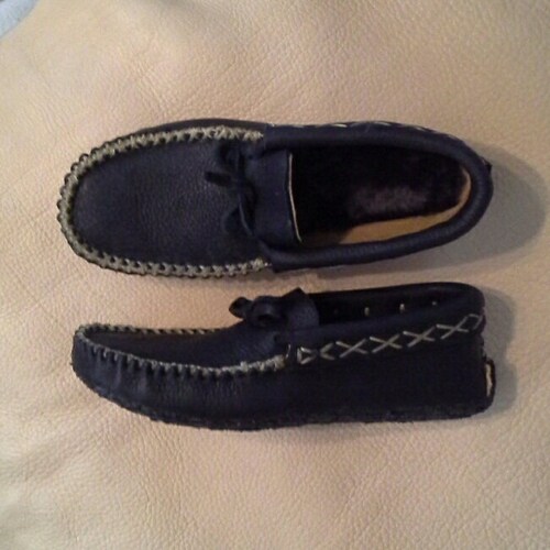 Buffalo Hide Moccasins-hand Stitched - Etsy