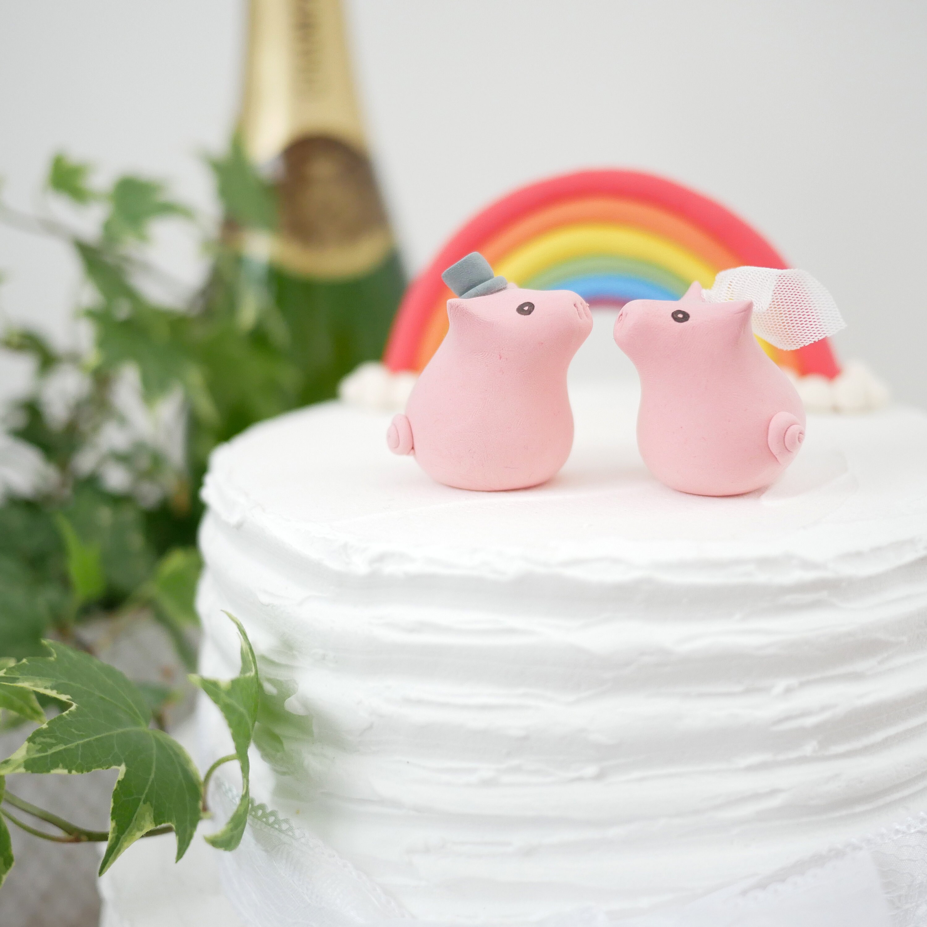 Bride and Groom Pig Animal Wedding Cake Topper with or - Etsy