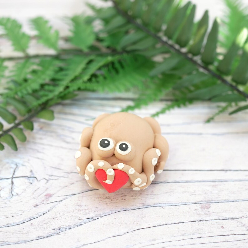 Valentine's Day Octopus Holding Heart Totem Ornament - Etsy