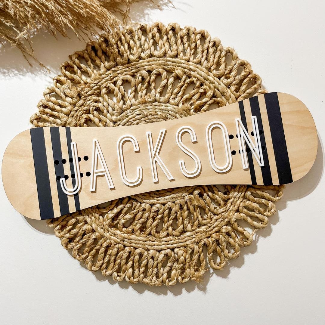 Snowboard Name Sign; Custom Snowboard Sign - Etsy