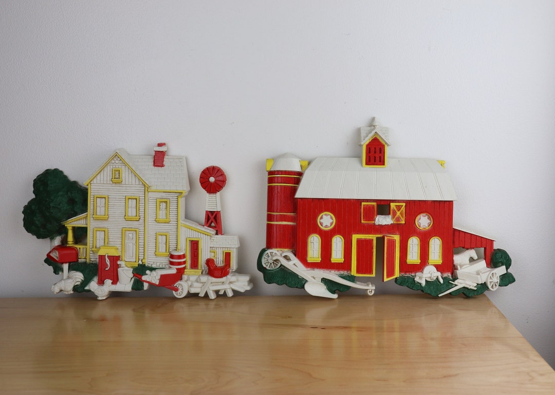 Vintage Homco Plastic Farmhouse and Barn / Wall Hangings - Set of Two ...