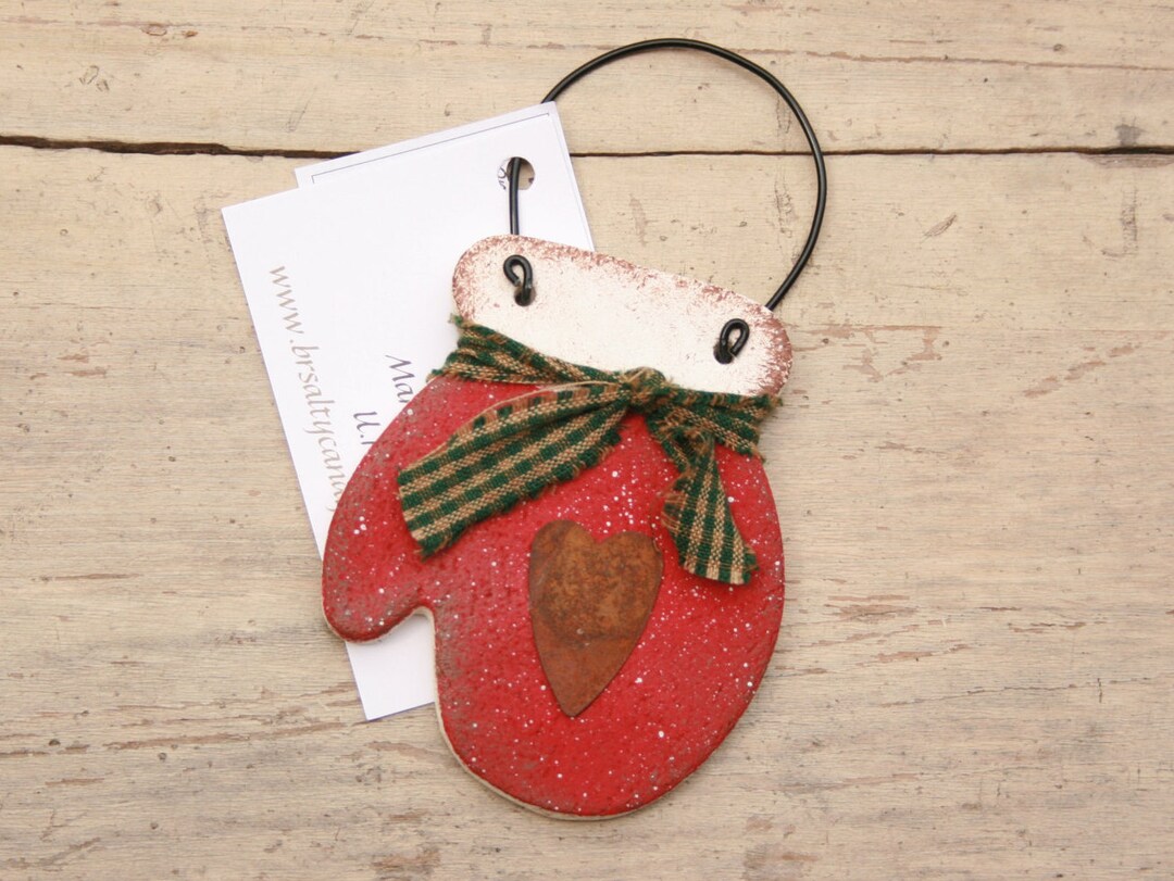 Hanging Primitive Mitten Christmas Decoration, Rustic Winter ...