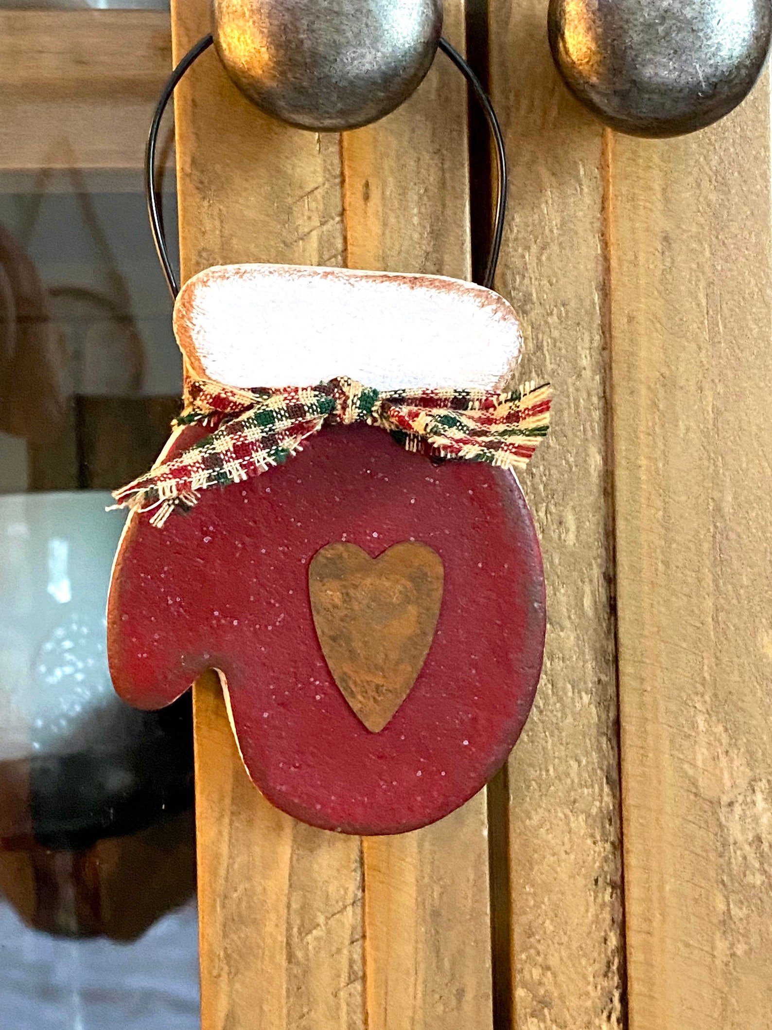 Hanging Primitive Mitten Christmas Decoration, Rustic Winter ...