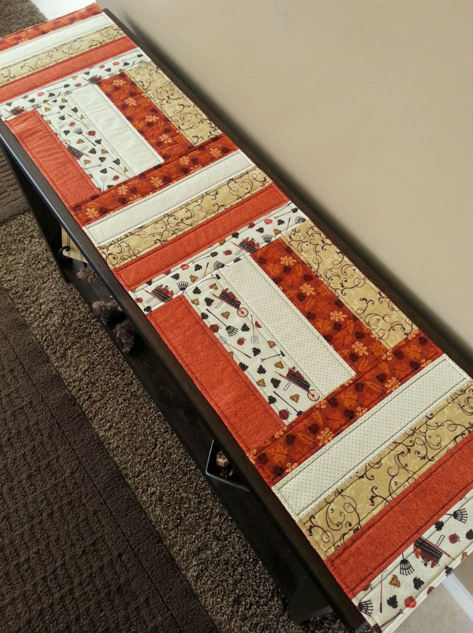 30in. or 50in. Table Runner Pattern. Cute Simple Design. Make 1 for ...