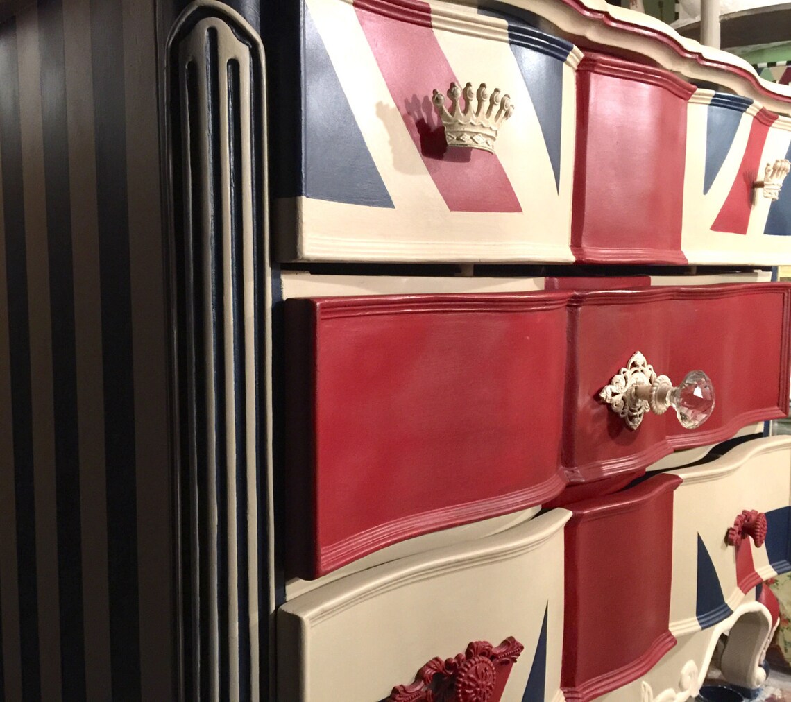 Chest of Drawers Sample Listing . Custom Painted Flags of Your | Etsy