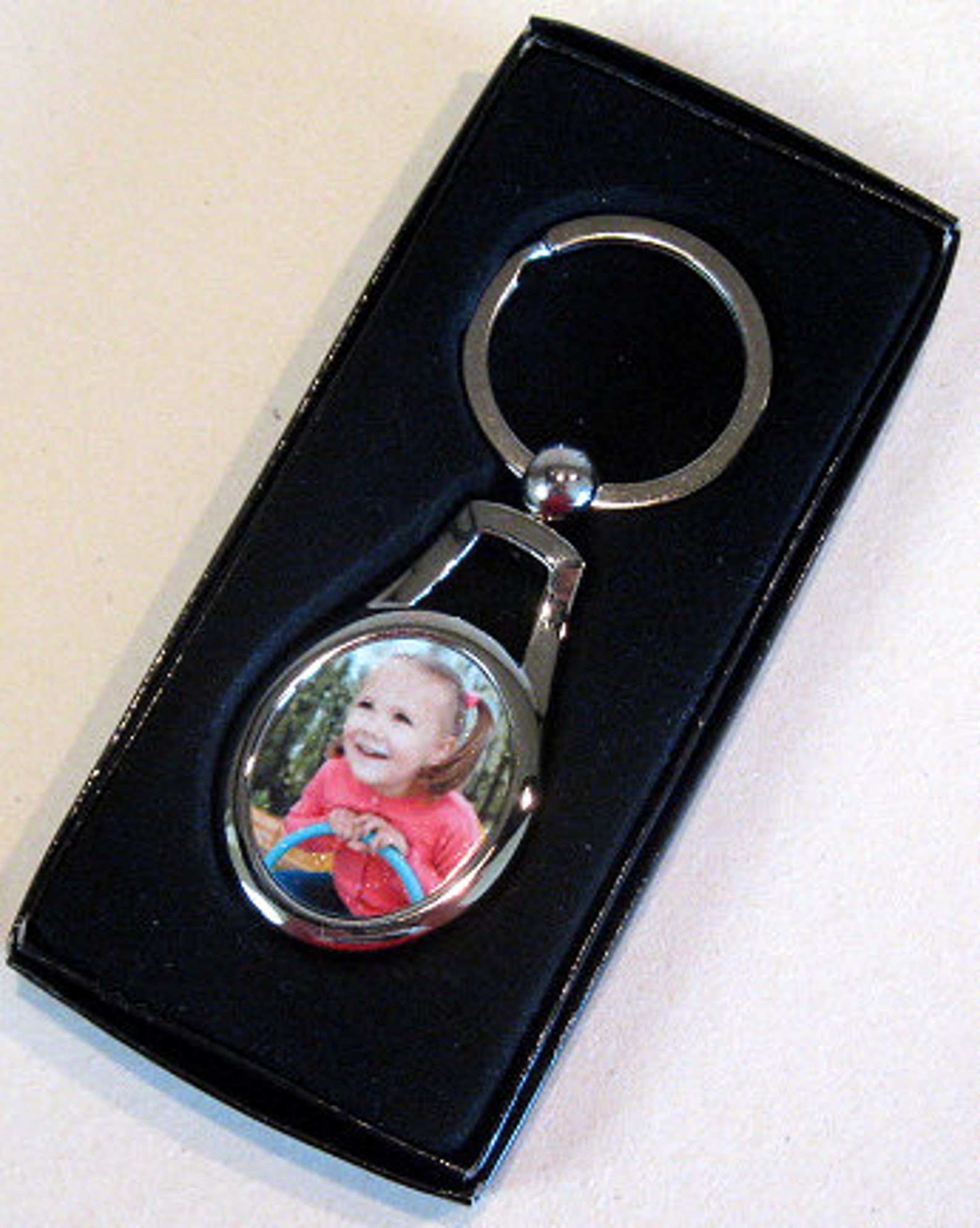 Personalised Metal Photo Keyrings Custom Made - Etsy España