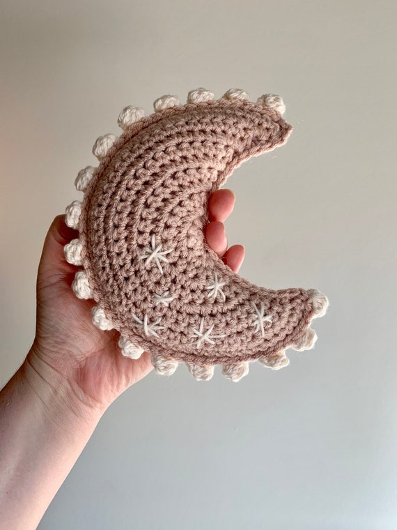 Moon Rattle / Crescent Moon Rattle / Crochet Baby Rattle / | Etsy