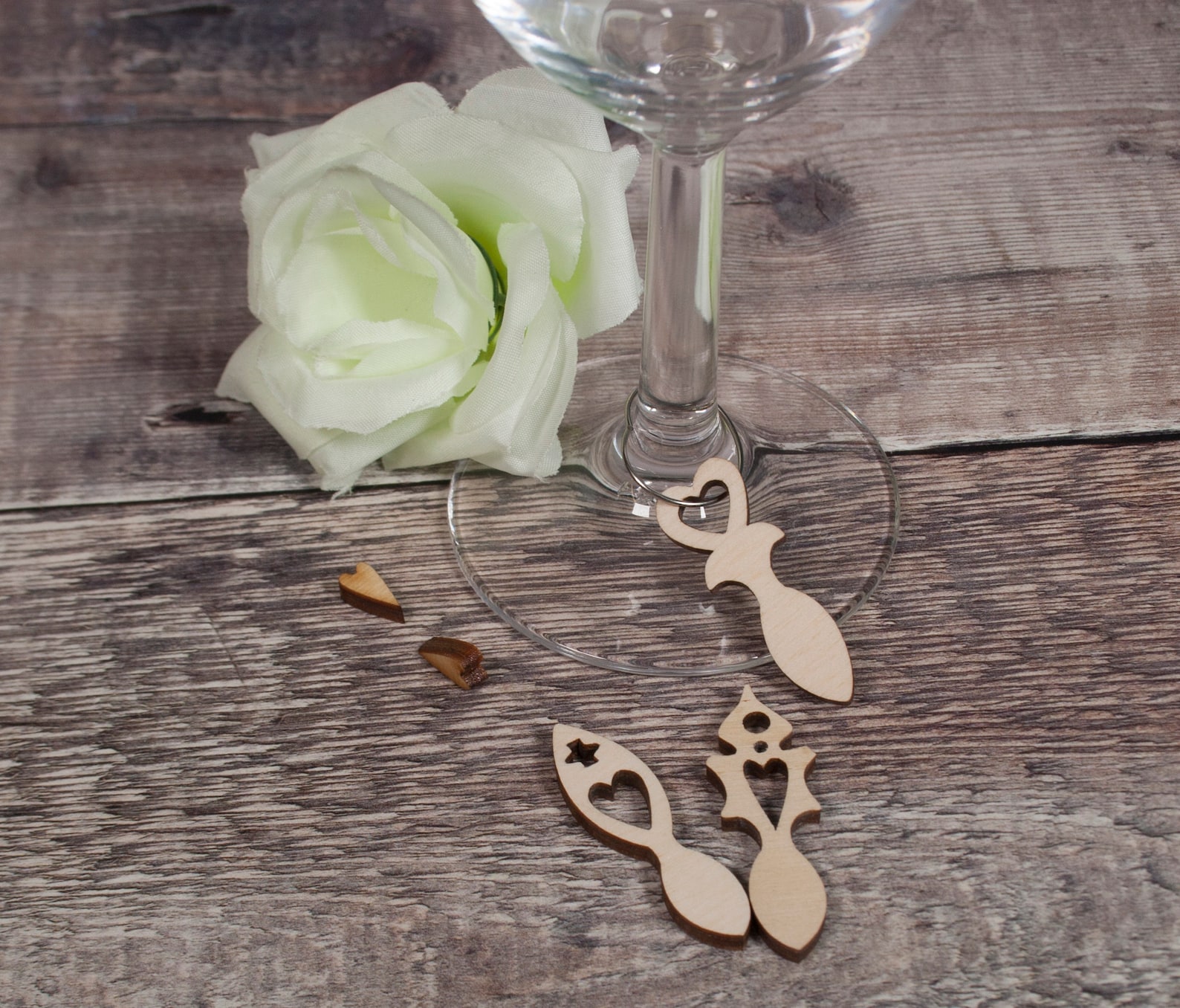 100 Mini Welsh Wooden Love Spoons, Wedding Favours - Etsy UK