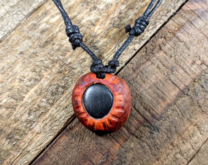 Hand-carved Avocado Stone Necklace Solar Eclipse Natural Jewelry - Etsy