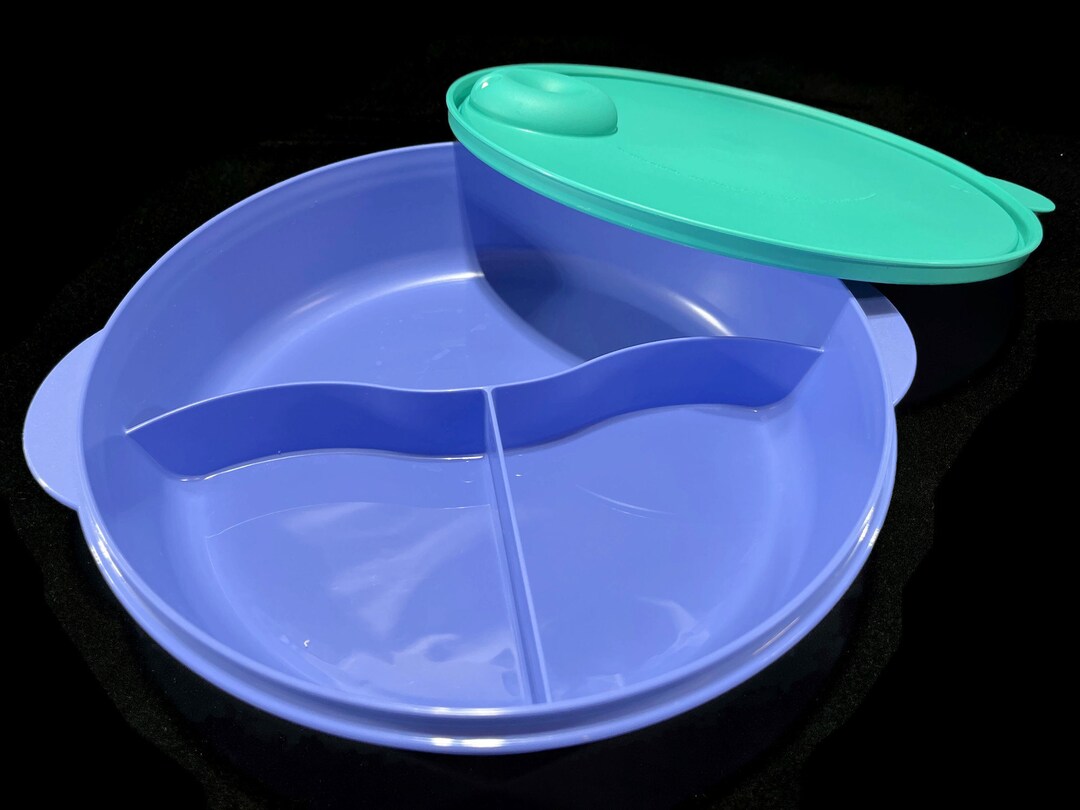 Vintage Tupperware Rock 'N Serve Divided Dish, Lid Blue, Green, White ...