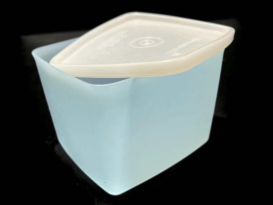 Vintage Tupperware Square Round, Lid Light Blue, Sheer, 312 30 Oz ...