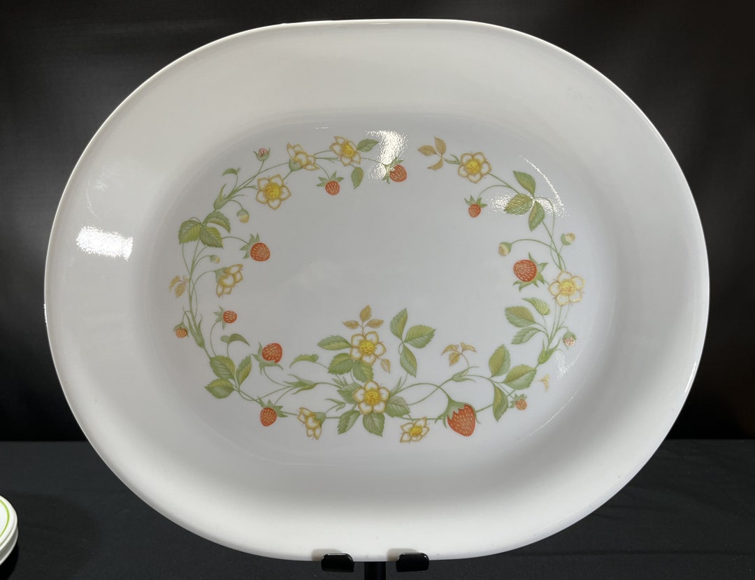 Vintage Corning Corelle Strawberry Sundae Platter - White, Oval Tray, Corning, 1980s - Serving ...