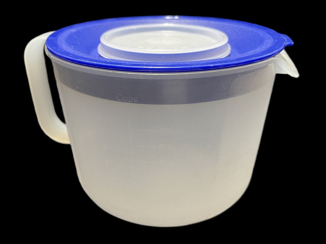 Vintage Tupperware Mix-n-stor Pitcher, Lid - 8 Cups, 2 Qts, #1629 ...