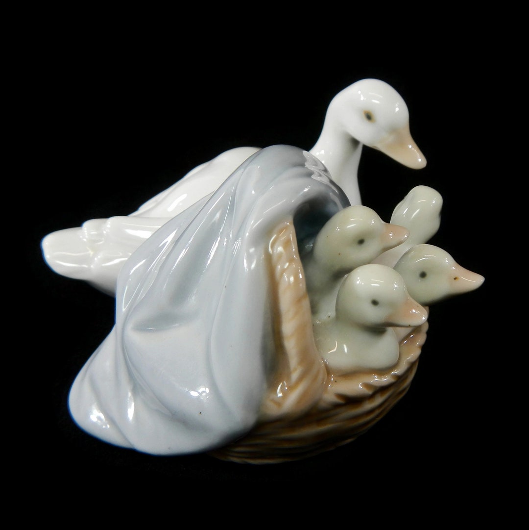 Vintage Lladro Ducks Figurine - #4895, Retired, Issued 1974, Marked ...