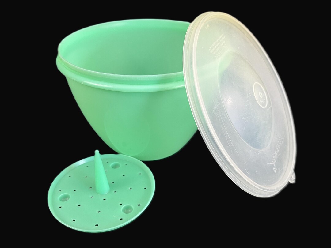 Vintage Tupperware Crisp-it or Lettuce Keeper - Jadeite Green #679 ...