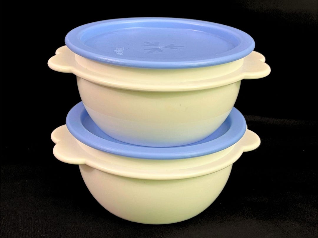Vintage Tupperware One Touch Bowls Set of 2 – White Prep Bowls With ...
