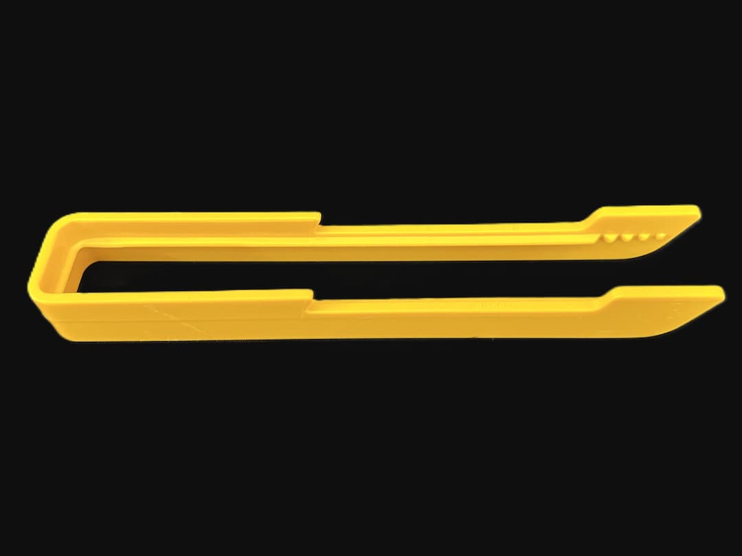 Vintage Tupperware Toast Tongs - Yellow Plastic, #1299- Ice Cube ...