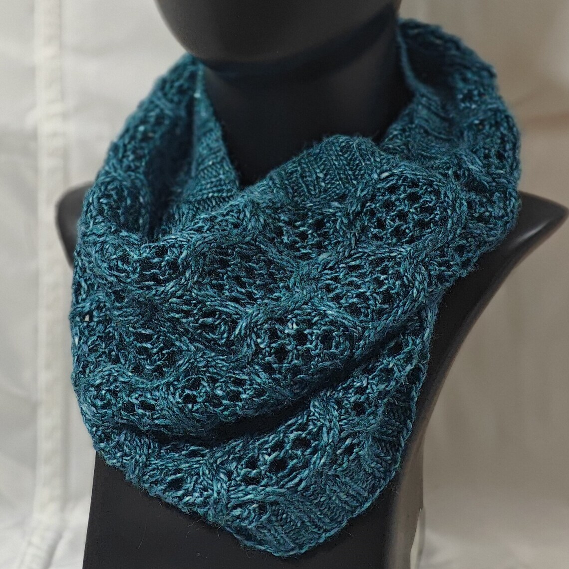 Chain Link Cowl Knitting Pattern - Etsy