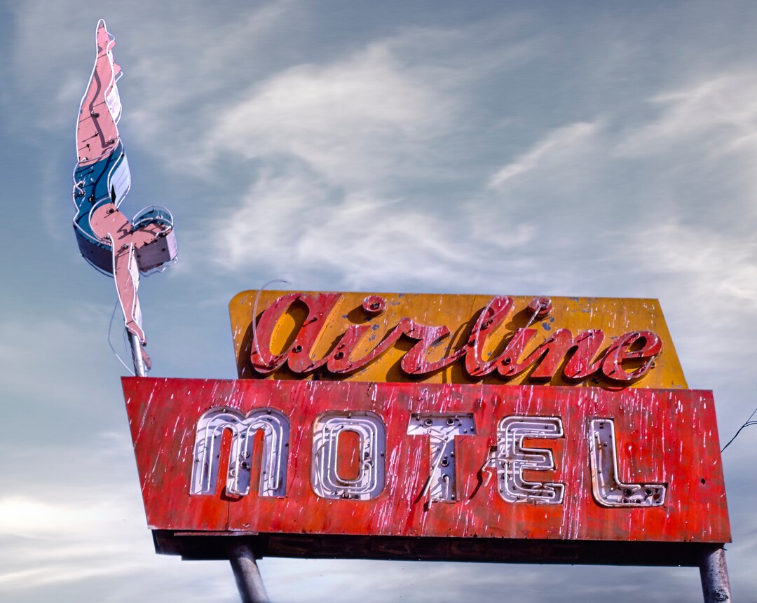 Airline Motel Retro Roadside Motel Vintage Neon Sign Restaurant Decor ...