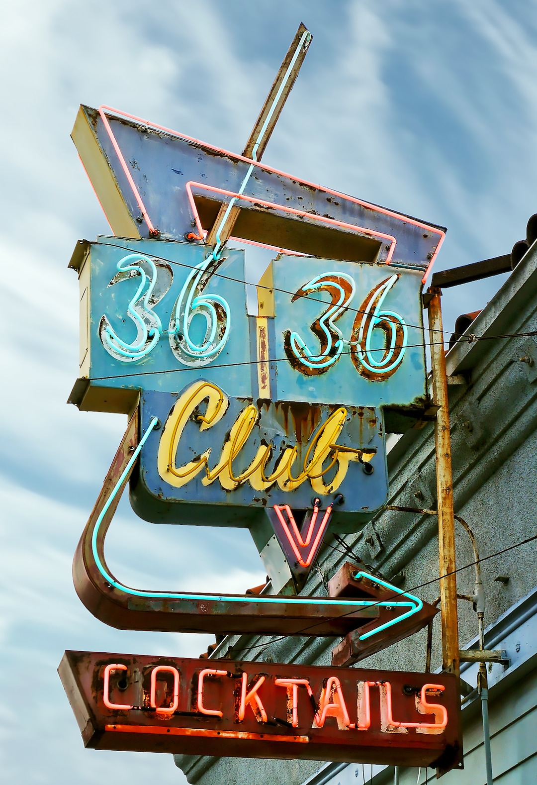 36 36 Club Cocktails Vintage Retro Neon Sign, Long Beach, California - Etsy