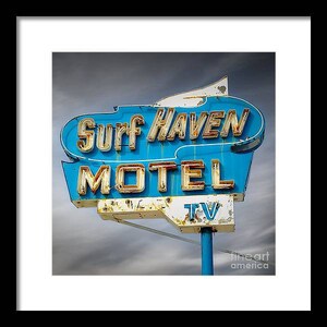 Surf Haven Motel | Retro Roadside Motel | Vintage Neon Sign ...