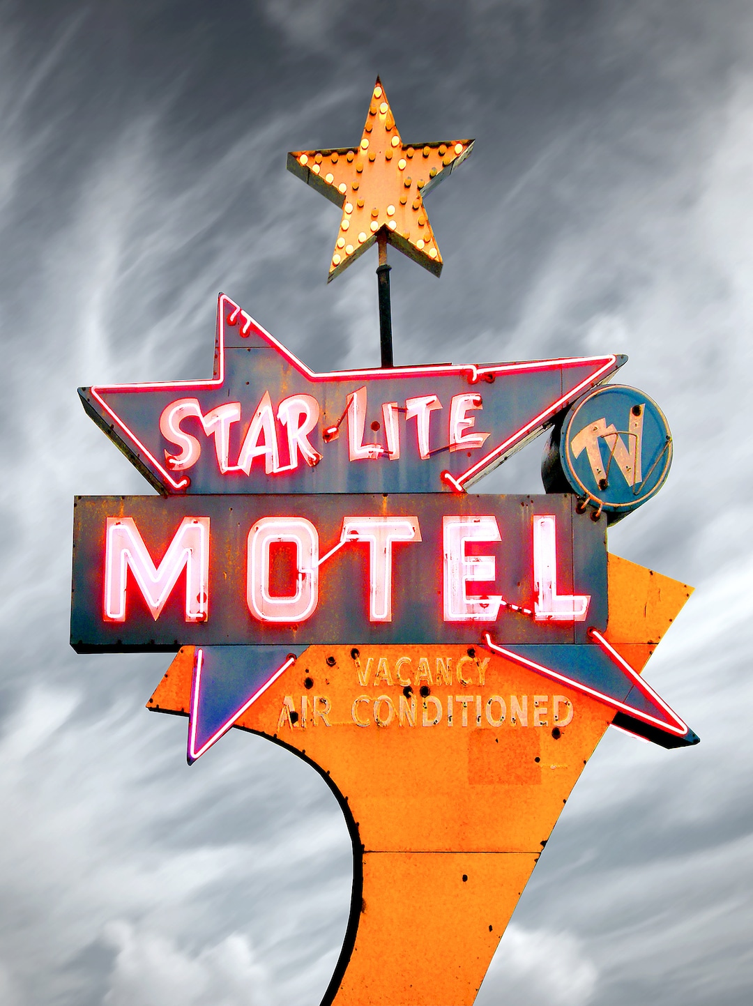 Star Lite Motel | Retro Roadside Motel | Vintage Neon Advertising Sign ...