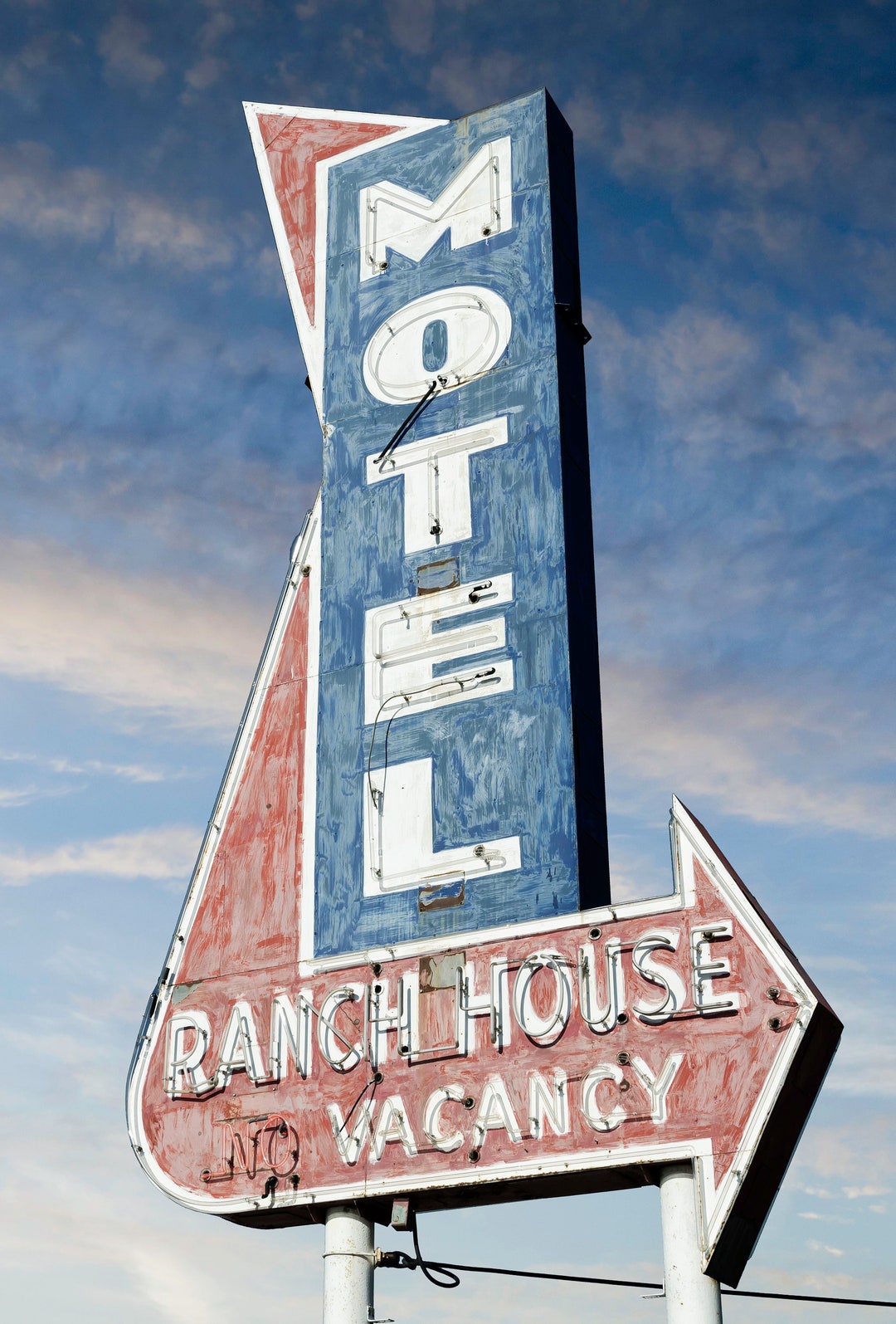 Ranch House Motel | Retro Roadside Motel | Vintage Neon Sign ...