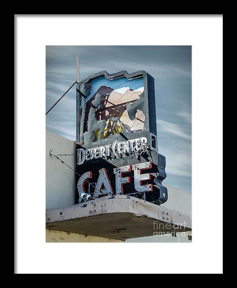 Desert Center Cafe Bar Retro Roadside Diner Restaurant Vintage Neon Advertising Sign Restaurant ...