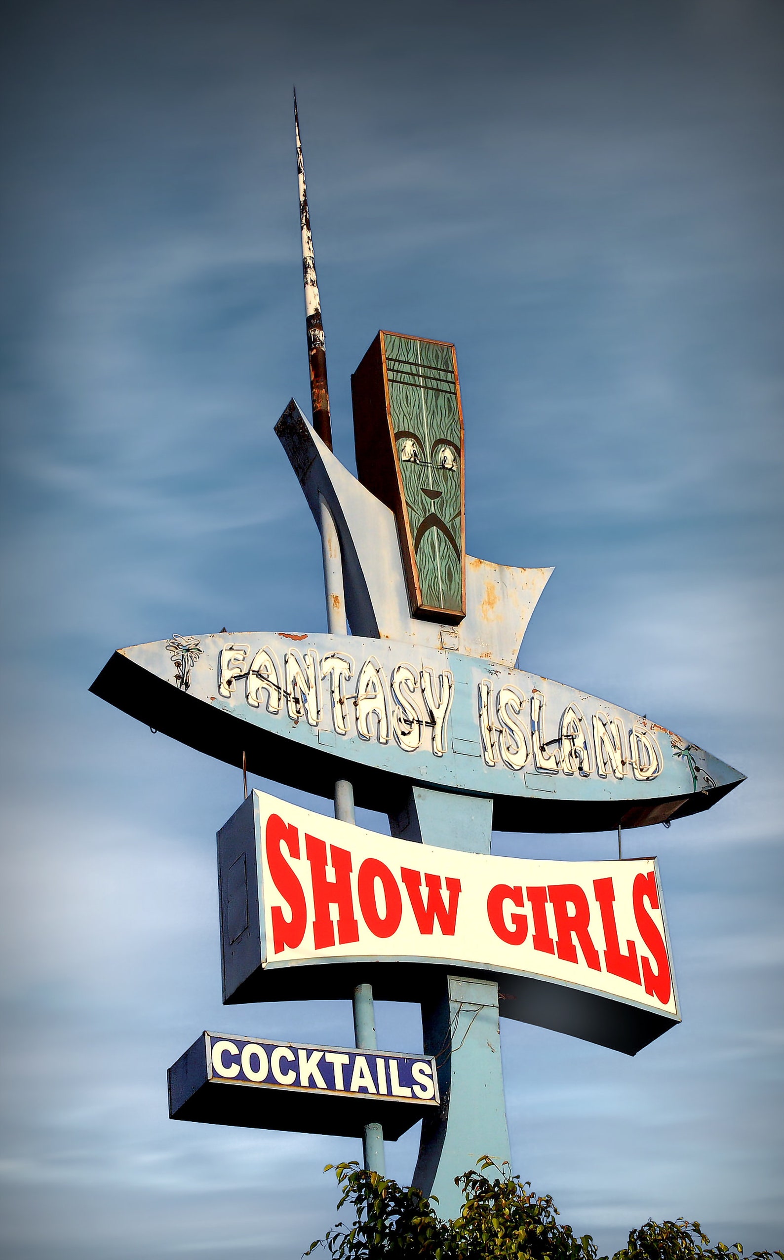 Fantasy Island | Retro Roadside | Vintage Neon Sign | Restaurant Decor ...