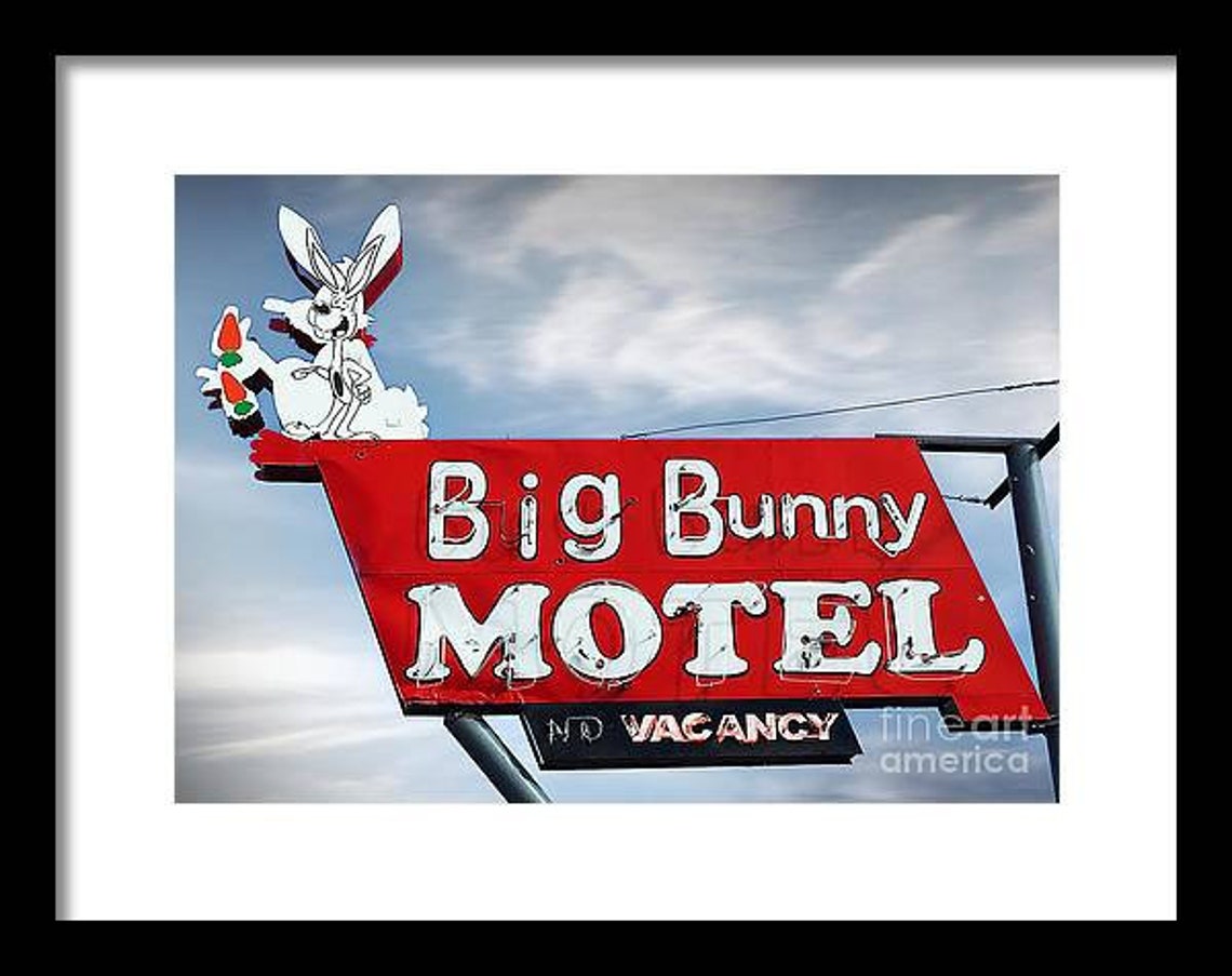 Big Bunny Motel Retro Roadside Motel Vintage Neon Sign Restaurant Decor ...