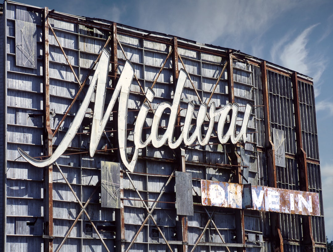 Midway Drive in Movie Theater | Retro Roadside Movie | Vintage Neon ...