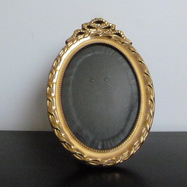 Oval Picture Frame - Etsy
