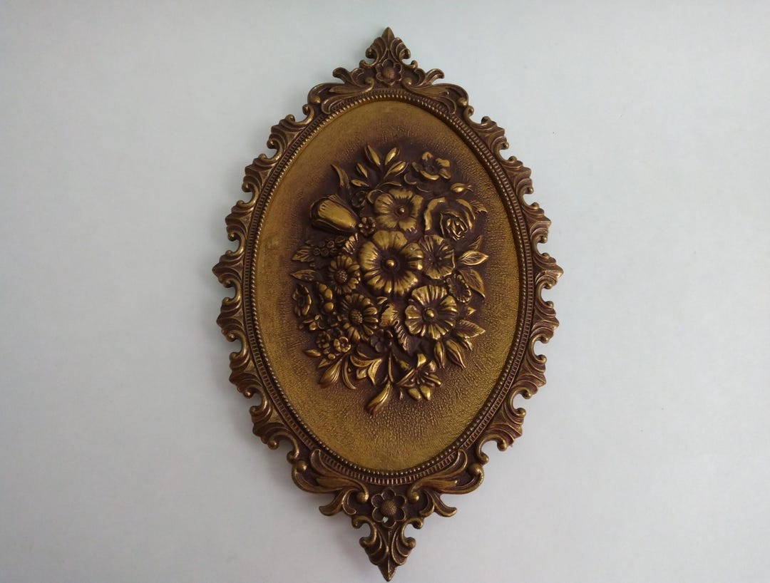 Rare 3D Flowers Oval Brass Frame Vintage Italy 1950s Registered Model ...