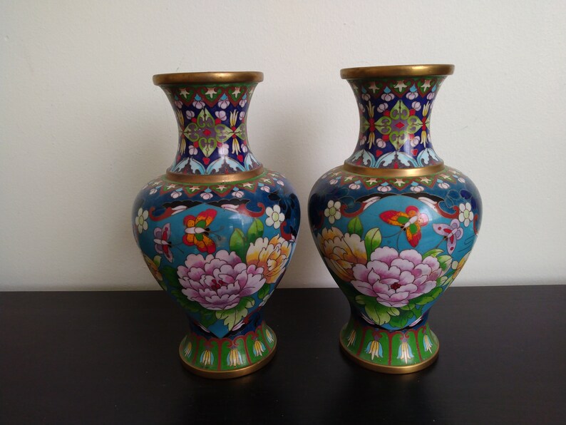 2 Chinese Jingfa Cloisonné Vase With Cranes, Flowers and Butterflies ...