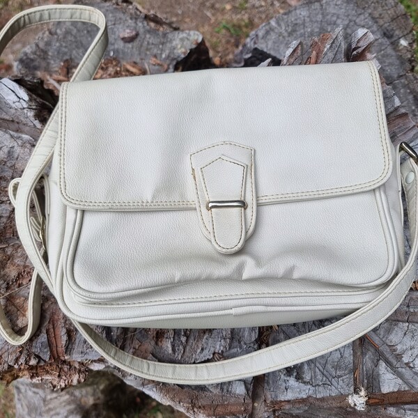 Jane Messenger - Etsy