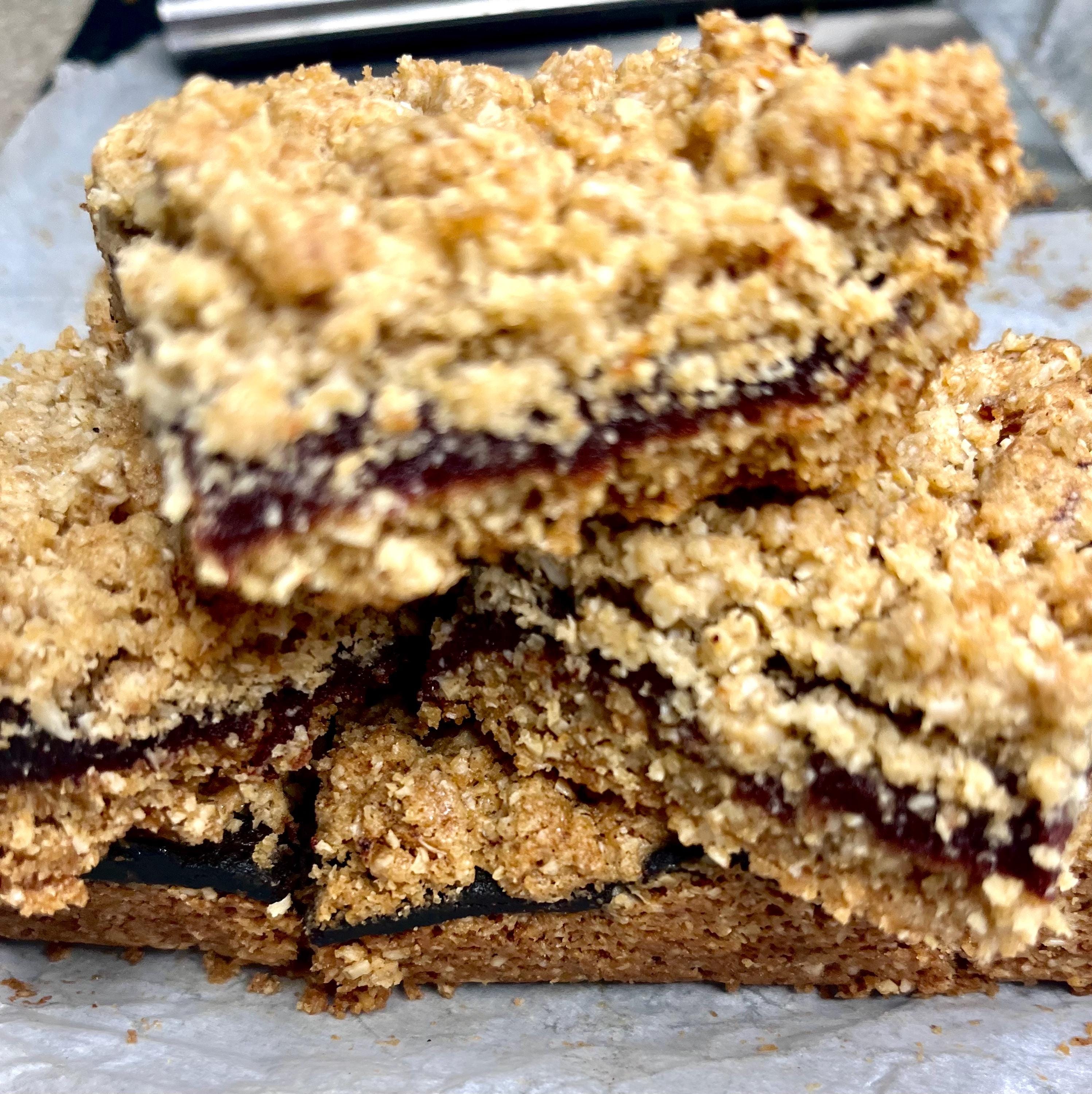 Dates Squares/shortbread Dates Squares: All Natural Pastry Bars/ About ...