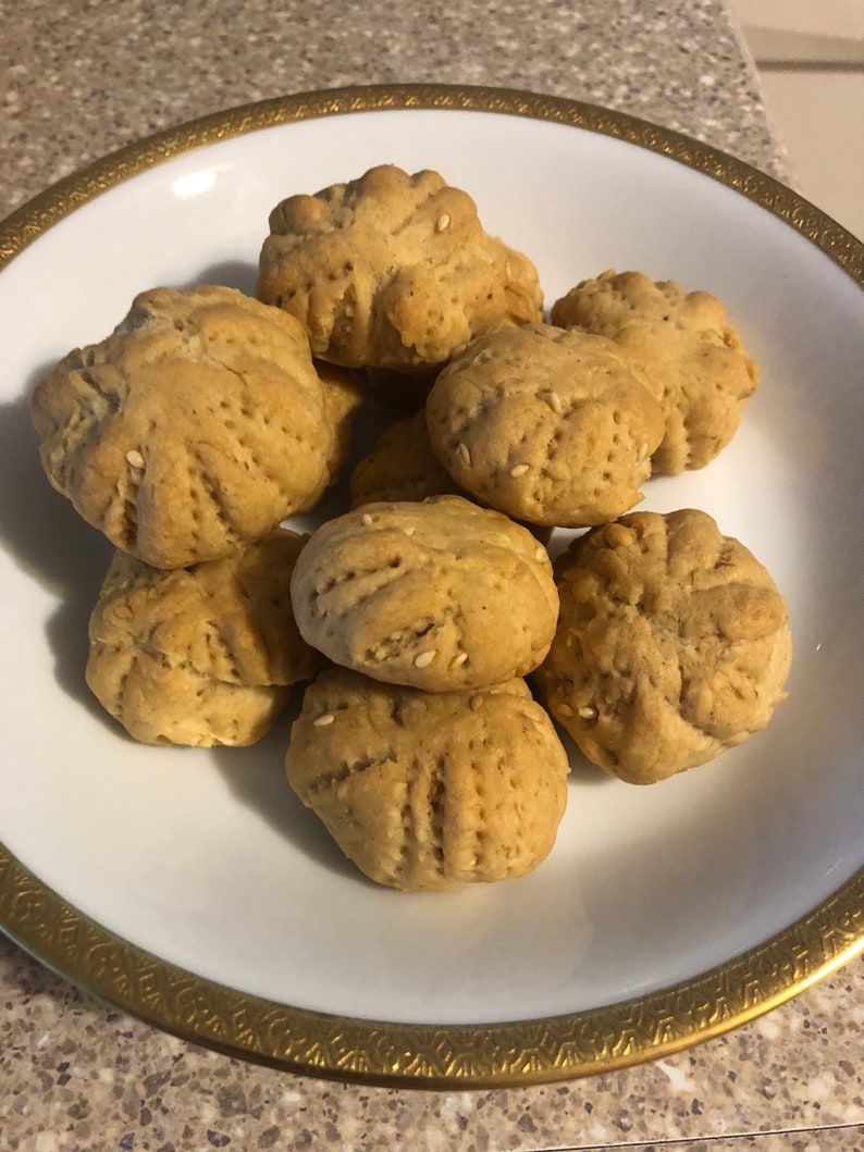 Eid Cookies/authentic Homemadeegyptian Kahk/ Cookies, (18 Pieces) - Etsy