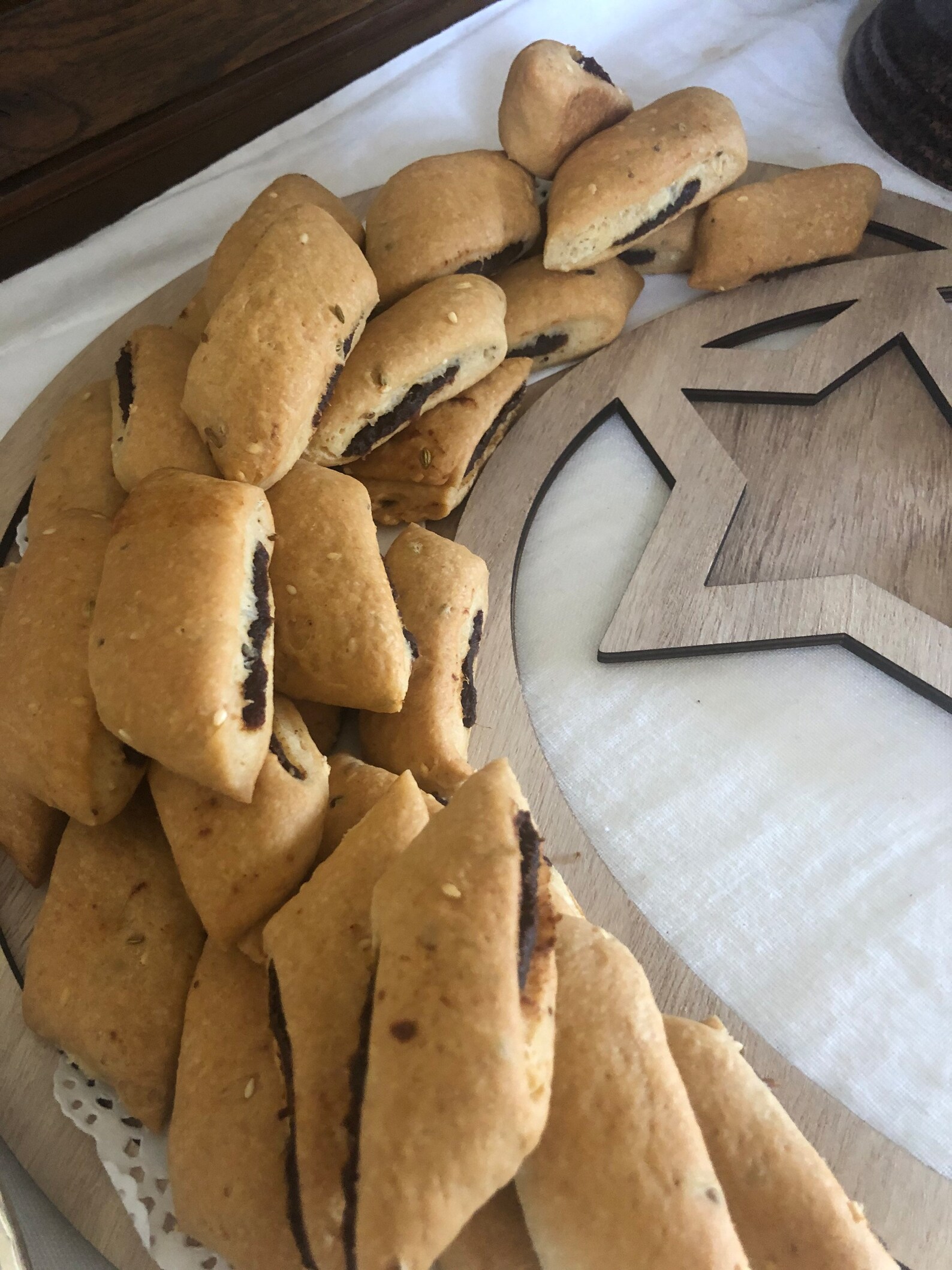 Homemade Filled Dates Araeesh ( قراقيش بعجوه) Eid Cookies/ramadan ...