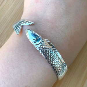 Silver Fish Bracelet, Fish Bangle for Women, Open Cuff Bracelet Silver ...
