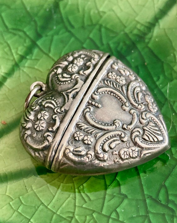 Extra Large! Vintage Sterling Silver Locket, sterling… - Gem