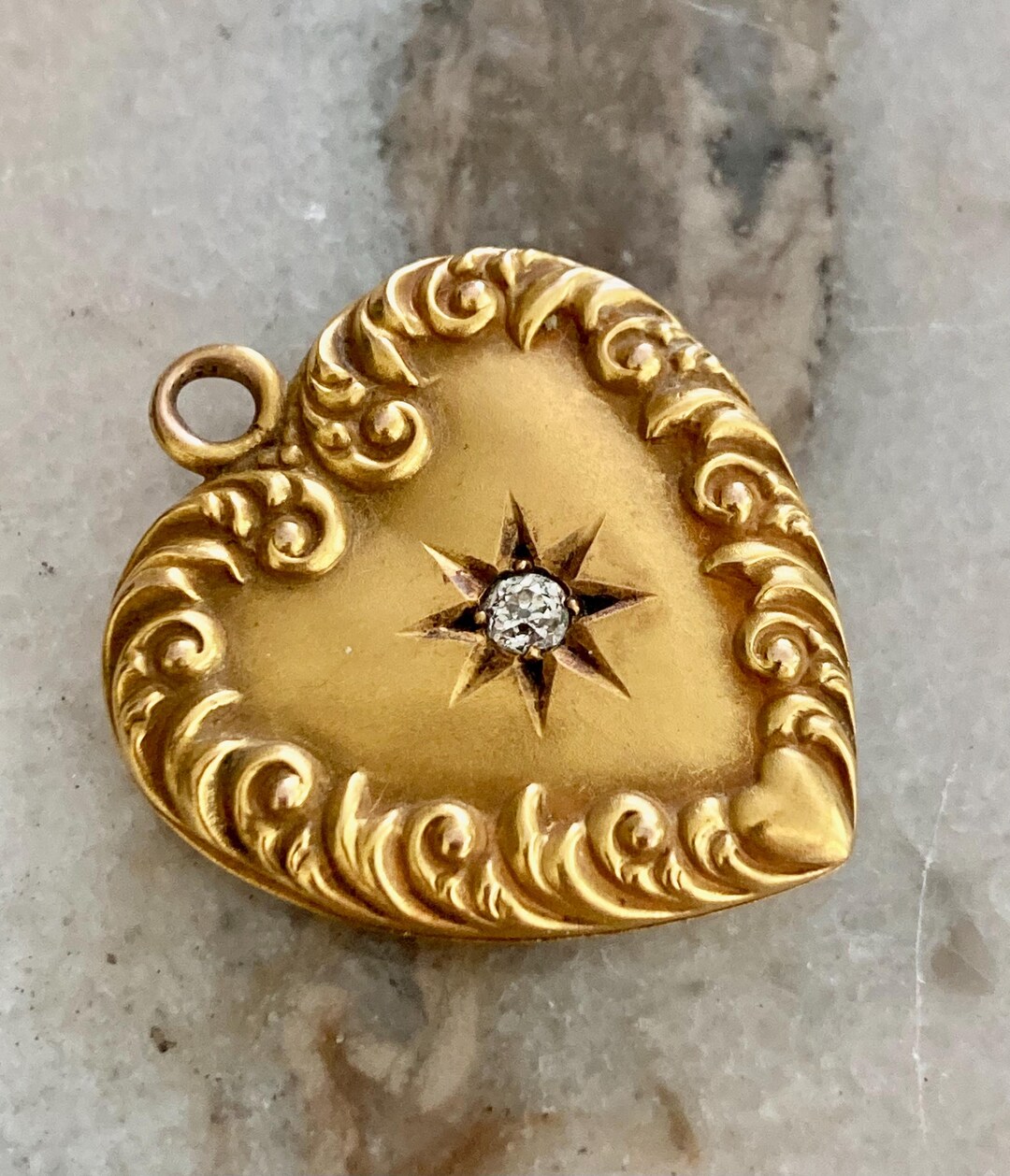 10K SOLID GOLD Locket, Victorian Locket, Embossed Locket, Gold Locket ...