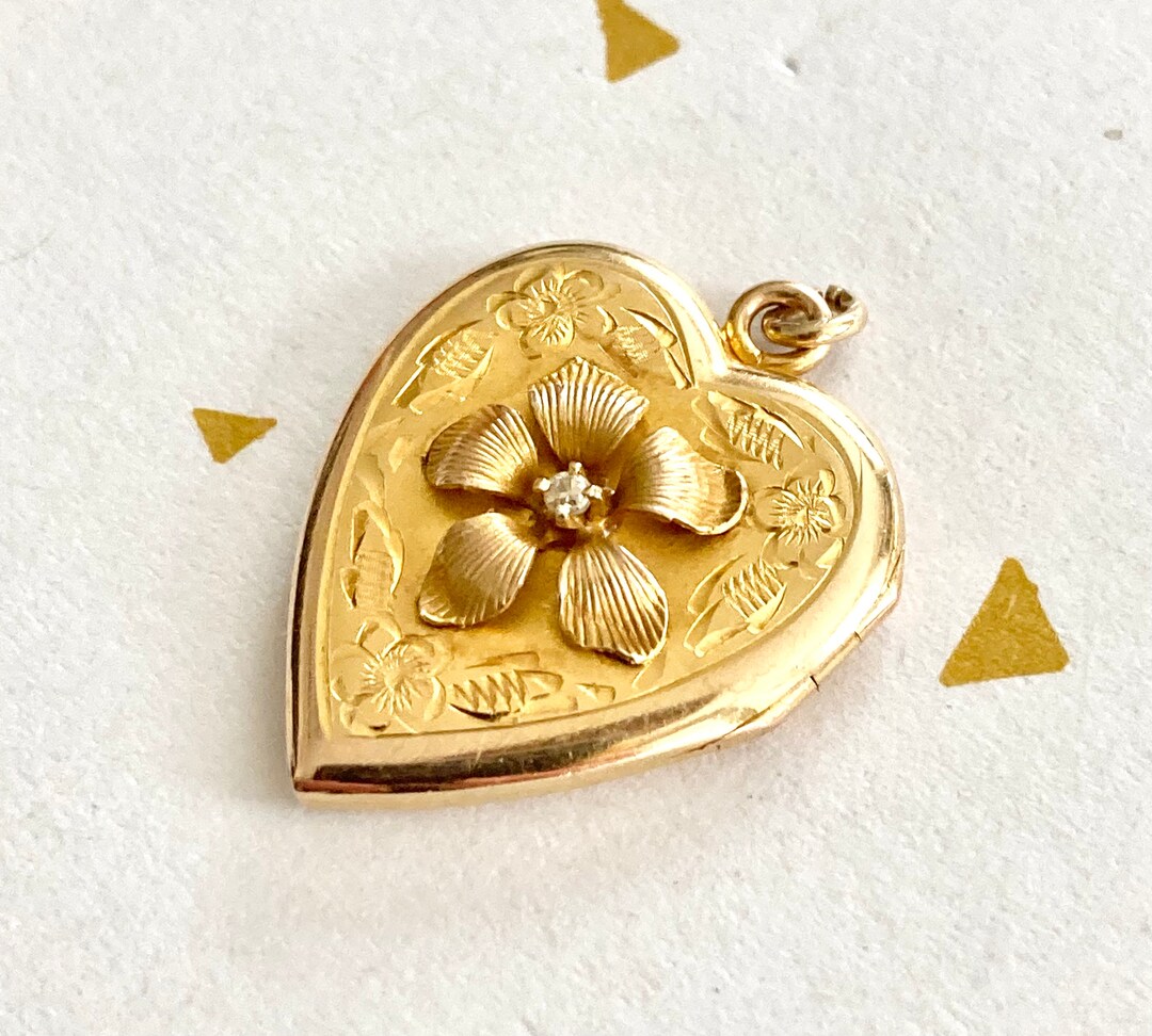 10K SOLID GOLD Locket, Victorian Locket, Embossed Locket, Gold Locket ...