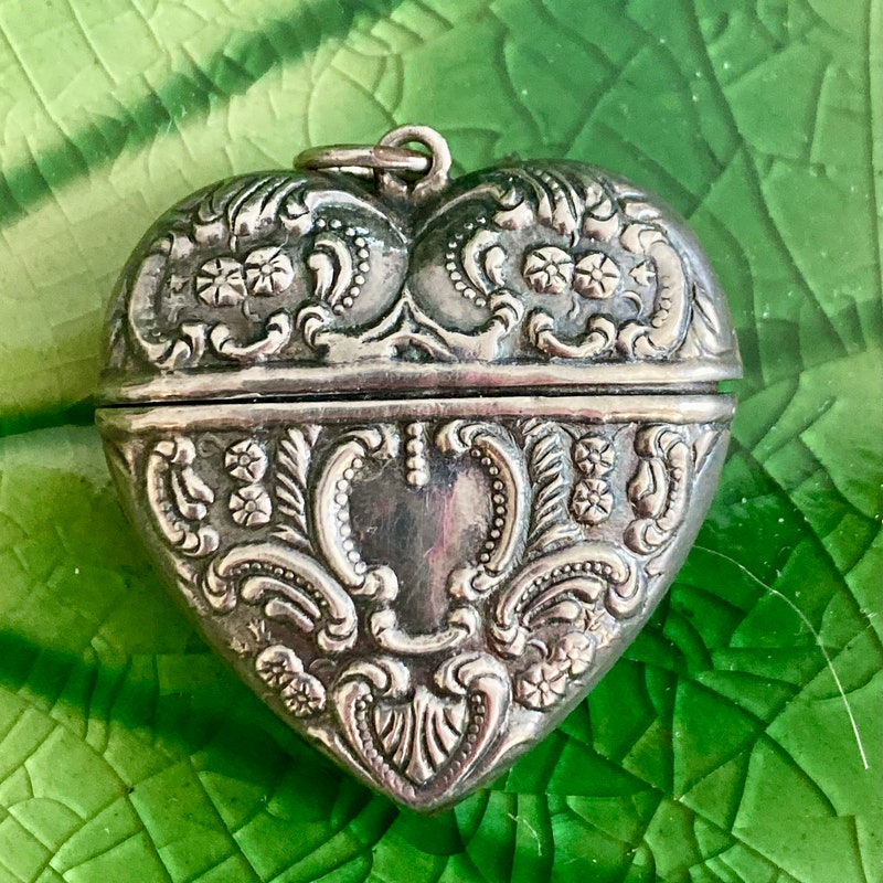 Extra Large Locket - Etsy