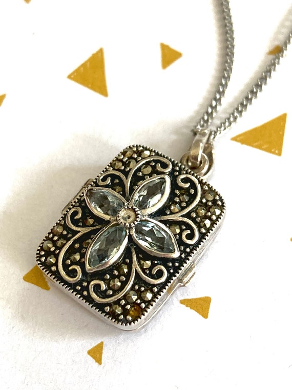 solid silver book locket - Gem