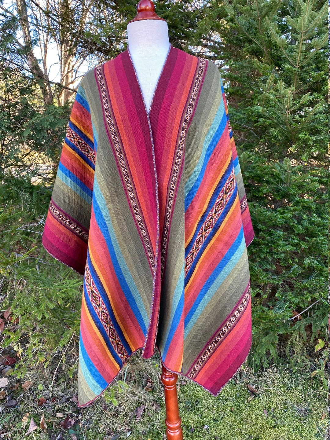 Peruvian Ruana Wool and Alpaca Handwoven Vegetable Hand Dye Ethnic ...