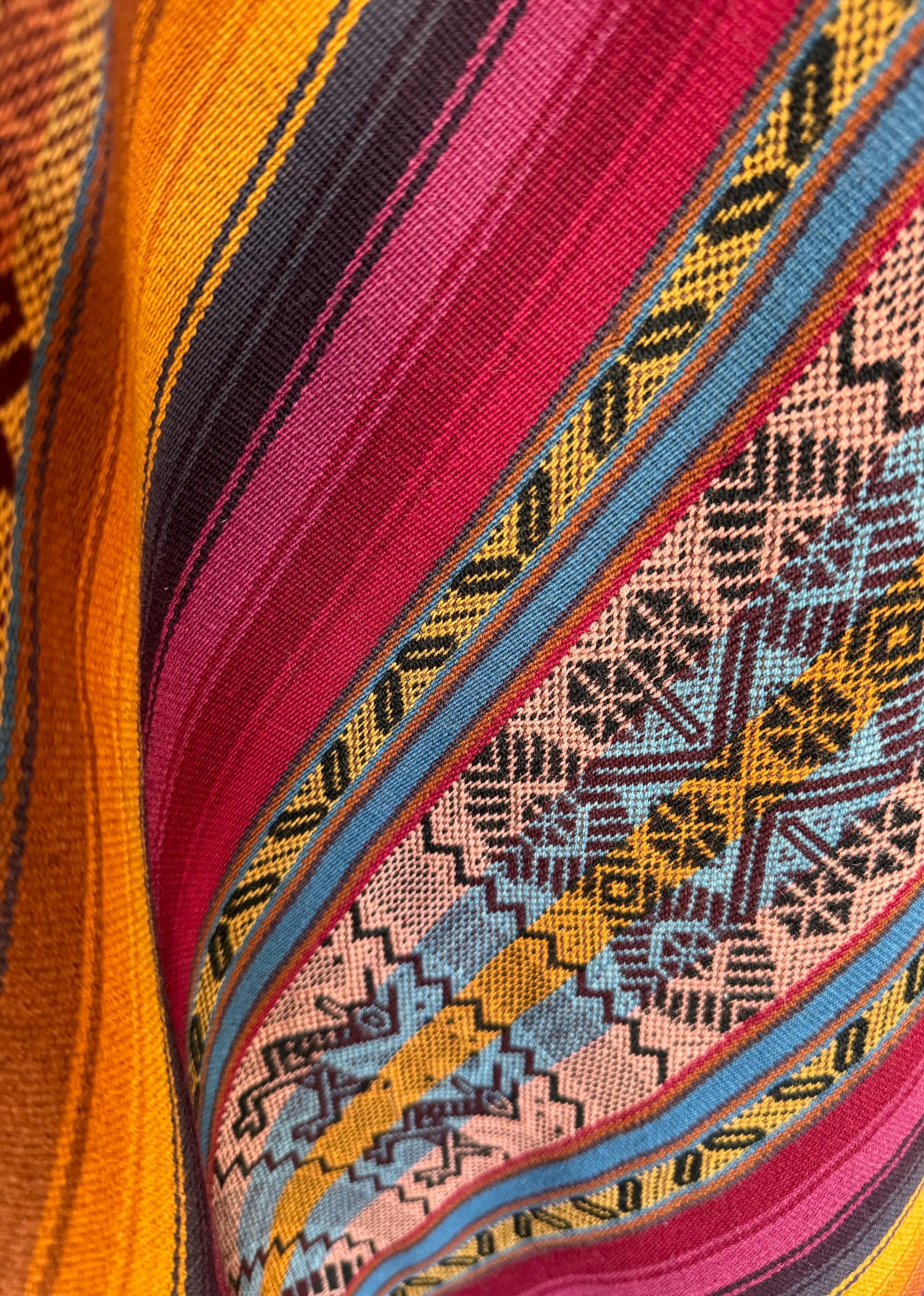 Multicolor Red/gold Ruana Peruvian Handwoven Vegetable Dyed Wool and ...