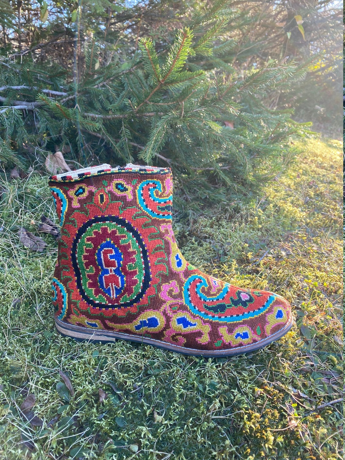 Chelsea Booties- Size 40 (US L0) Cocoa/rainbow Silk Petit Point ...
